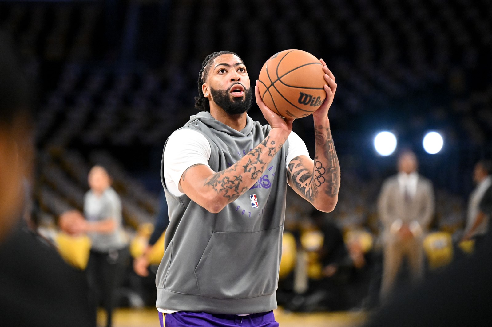 Davis says his eye is ‘fine,’ he plans to play tonight - Orange County ...